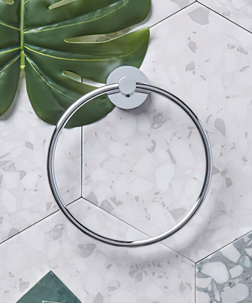 Roper Rhodes Capital Round Towel Ring - DC7002.